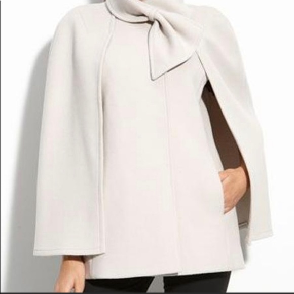 MoDa New York | Jackets & Coats | Moda Ny Boutique Cape Coat White L ...
